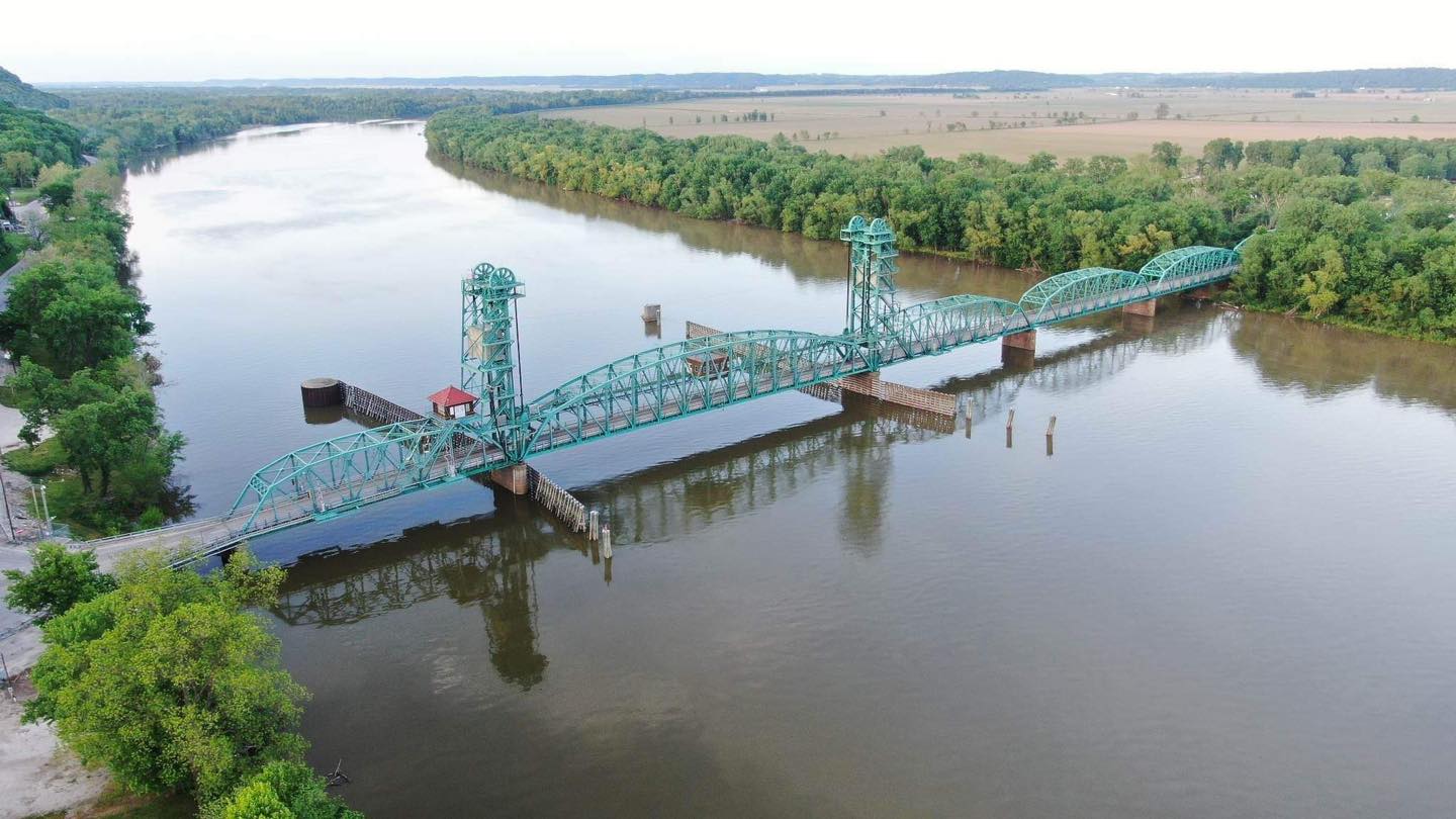 Calhoun County, IL: Rural Heritage Since 1825